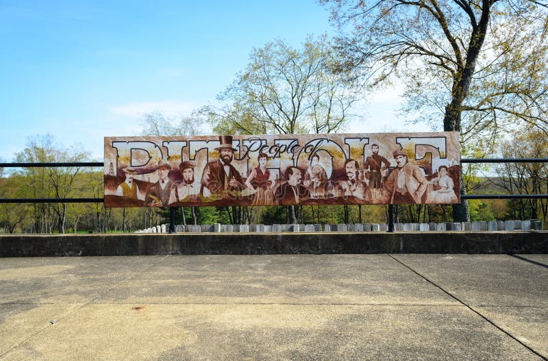 Pithole editorial image. Image of industry, commercial - 68635475