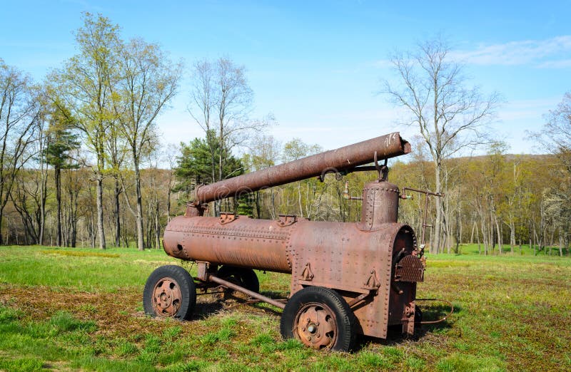 Pithole editorial stock photo. Image of pithole, petroleum - 68635513