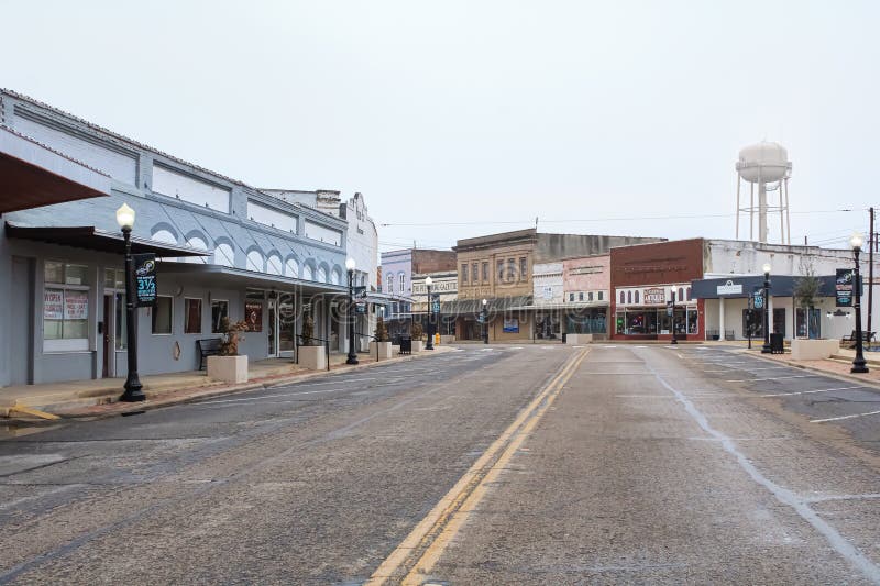Pittsburg Texas Townscape editorial photography. Image of historical ...