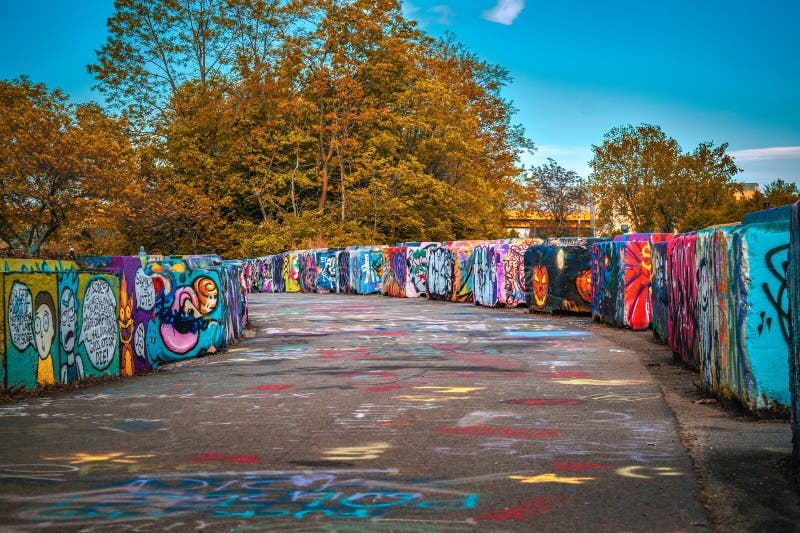 Pittsburgh Pennsylvania Color Park Editorial Stock Image - Image of ...