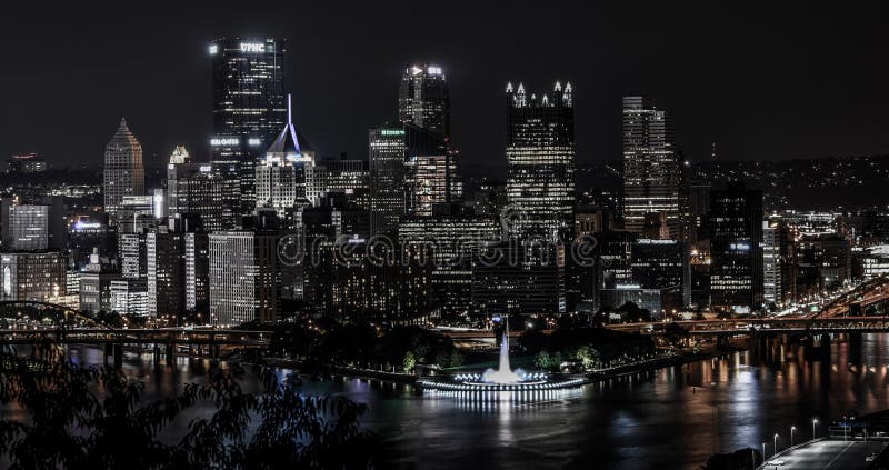 Pittsburgh Skyline at Night Stock Image - Image of buildings, cityscape ...