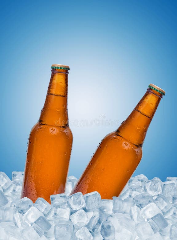 Piwo zdjęcie stock. Obraz złożonej z przejrzysty, przechowywanie - 18825934