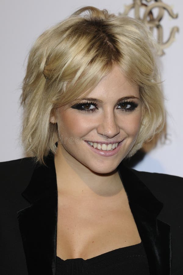 Pixie Lott editorial stock image. Image of roberto, cavalli - 26217654