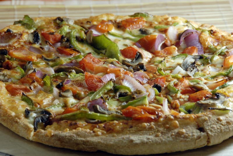 Pizza Capsicum Tomato and Mushroom Stock Photo - Image of tomato ...
