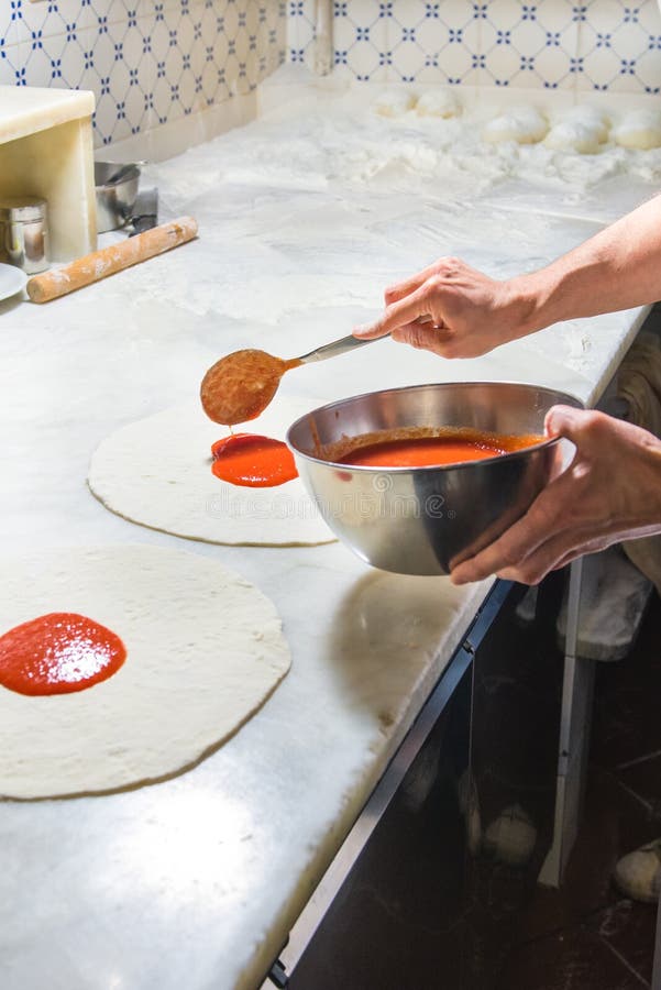 Pizza chef at work stock image. Image of cuisine, knead - 39475345