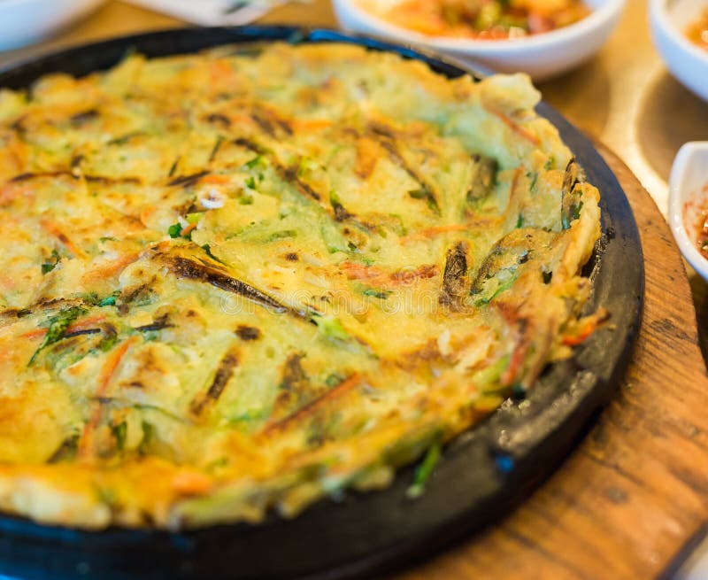 Pizza coreana di stile immagine stock. Immagine di seafood - 20823829