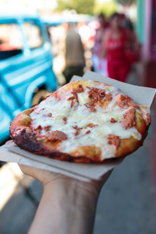 Pizza cubana tipica fotografia stock. Immagine di tipico - 60209042