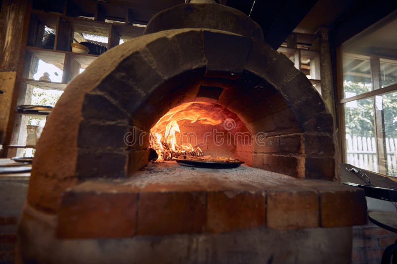 Pizza TraditionalÂ Oven in Open Kitchen Stock Photo - Image of pizza ...