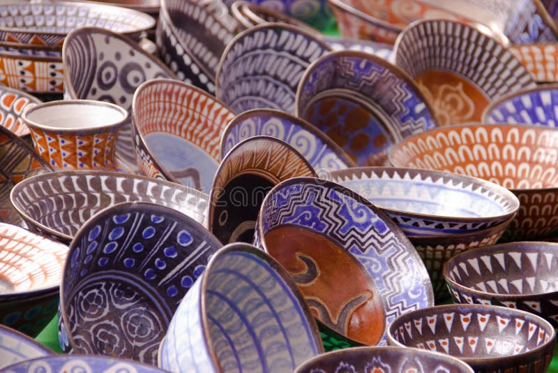 Canecas Tradicionais Da Argila Handicrafted De México Imagem de Stock ...