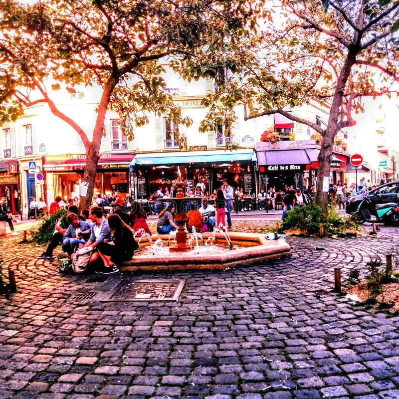 Place De La Contrescarpe Parigi Immagine Stock Editoriale - Immagine di ...