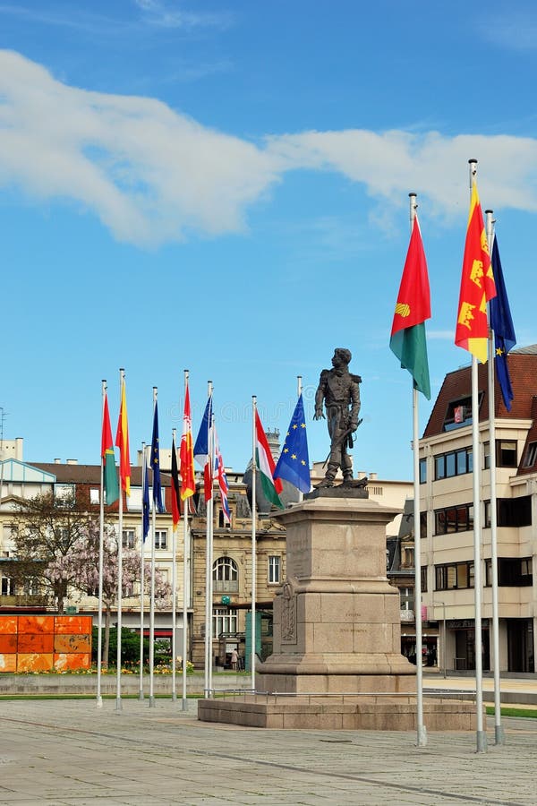 Place Rapp in Colmar editorial stock photo. Image of statue - 32923453