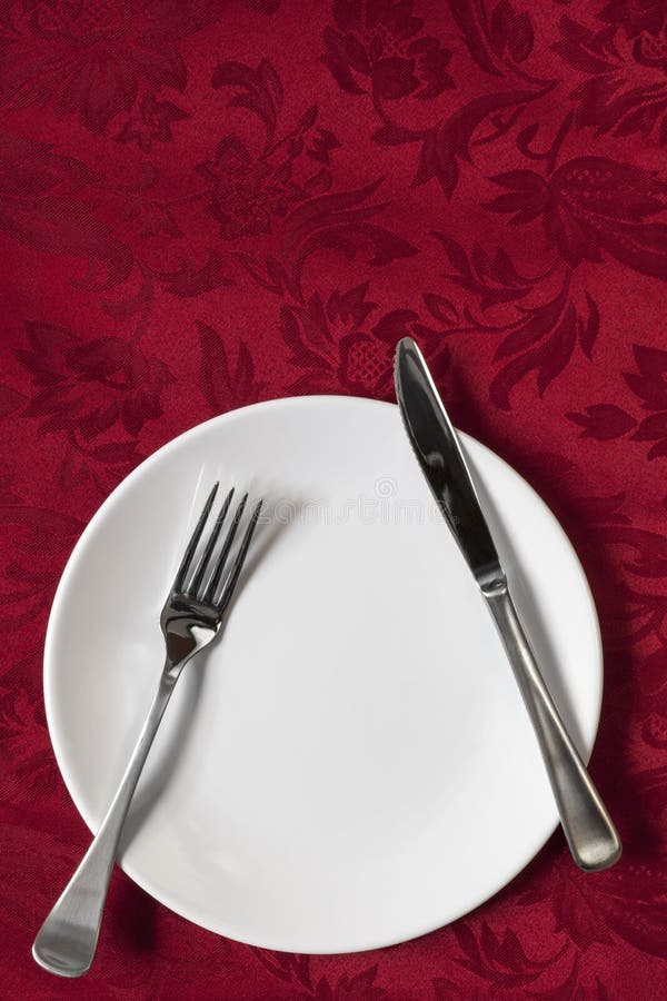 Place Setting Red Brocade Tablecloth Stock Photos - Free & Royalty-Free ...