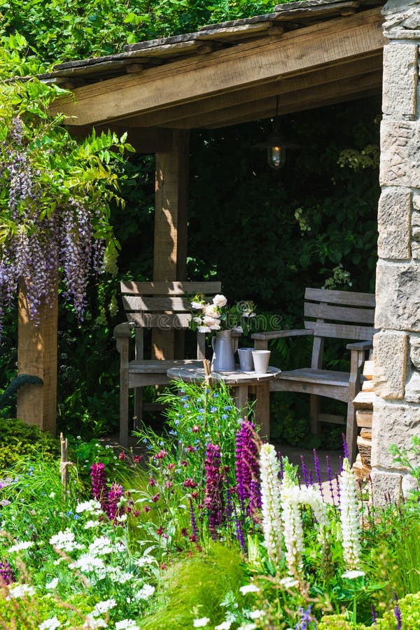 Place To Relax in a Beautiful Garden Stock Photo - Image of garden ...