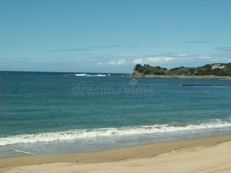Plage dans Anglet, France image stock. Image du aquitaine - 4611681