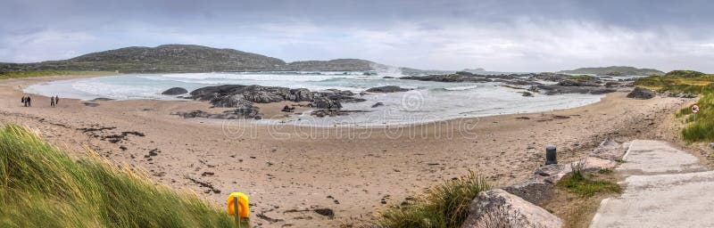 Plage De Derrynane Panoramique Photo stock - Image of paisible, sable ...