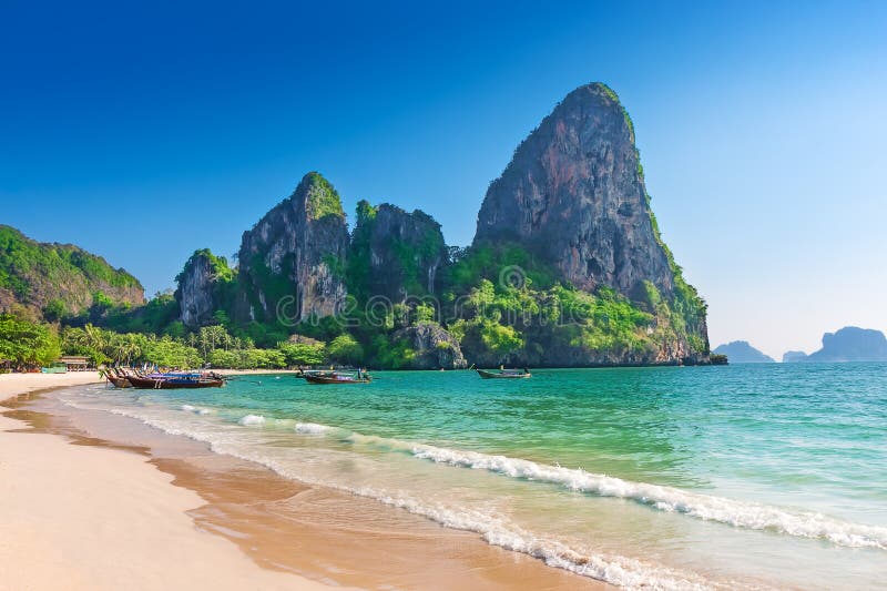 Plage De Railay Dans Krabi, Vue Aérienne De Plage Et De Littoral De ...