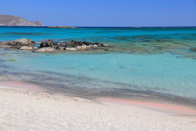 Plage de rose d'Elafonisi image stock. Image du lagune - 31264011