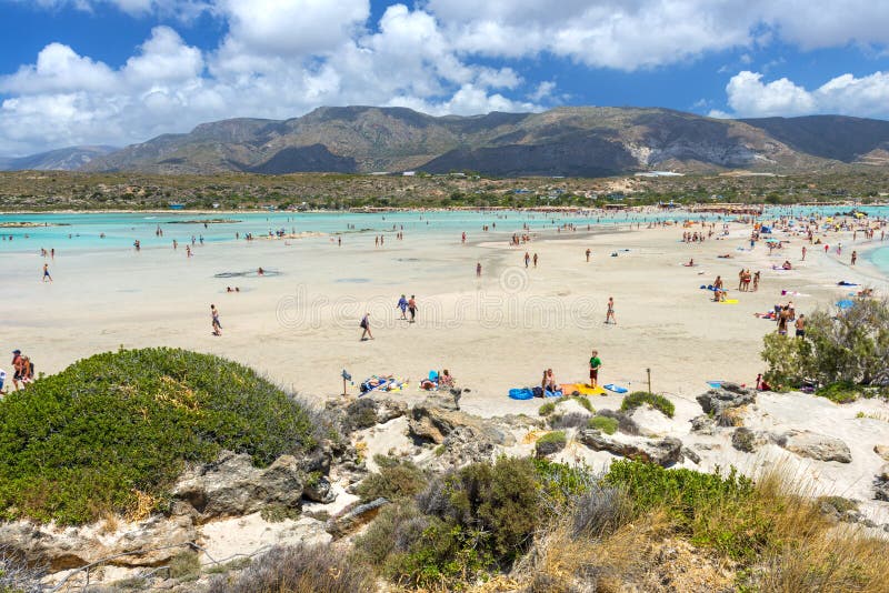 Plage Rose De Sable D'Elafonissi Image stock éditorial - Image du île ...