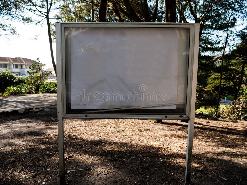 Plain Billboard Sign Stock Images - Download 377 Royalty Free Photos