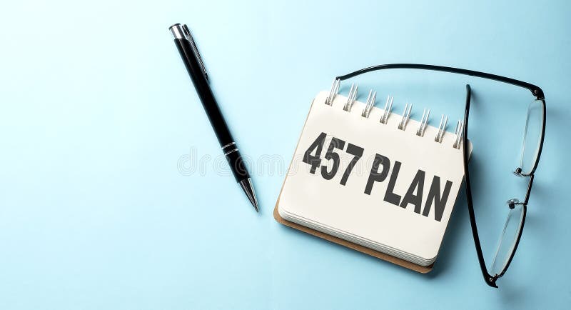 457 PLAN Text Written on a Notepad on the Blue Background Stock Photo ...