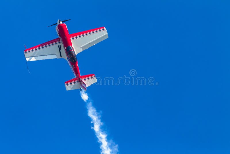 Plane Acrobatics Vertical Flying Editorial Photo - Image of action ...