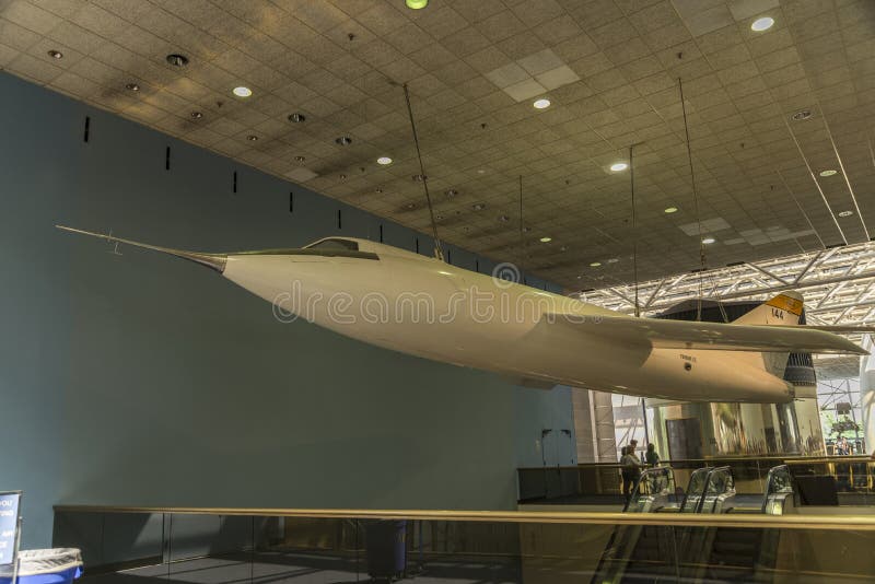 Plane exhibit editorial photo. Image of shuttle, supersonic - 61220111
