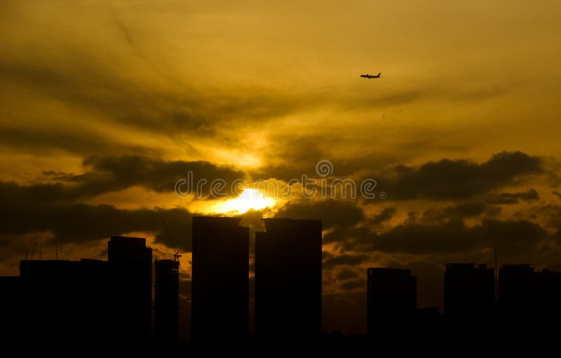 Plane On The Manila Skyline Stock Image - Image of destination ...