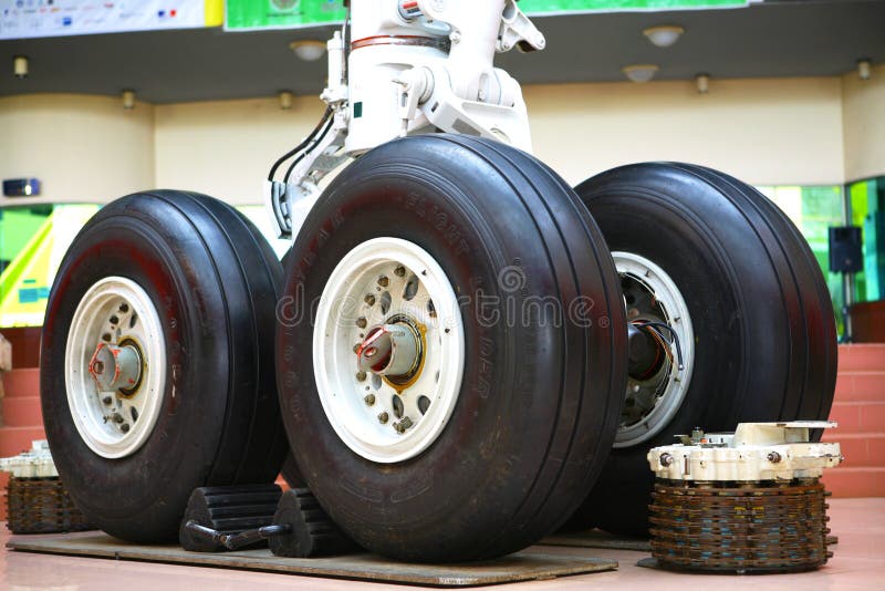 Plane wheel editorial photography. Image of iron, black - 17101922