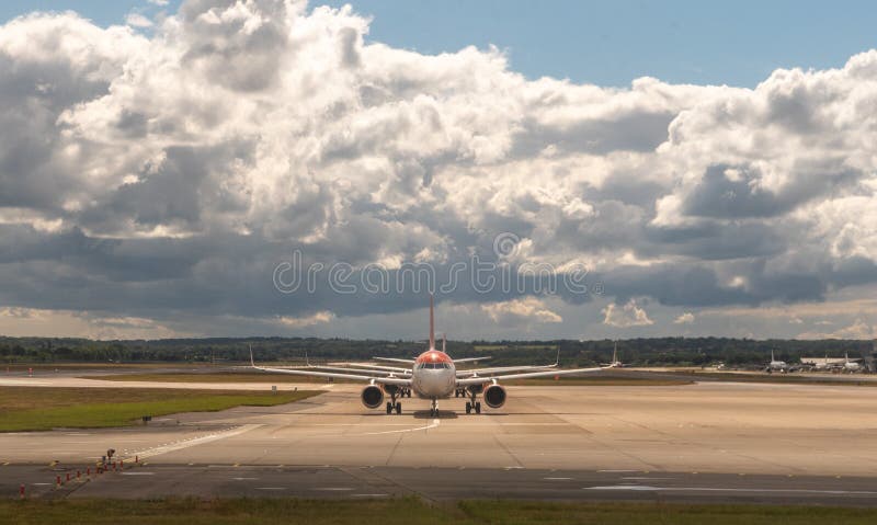 Planes Waiting Line Takeoff Stock Photos - Free & Royalty-Free Stock ...