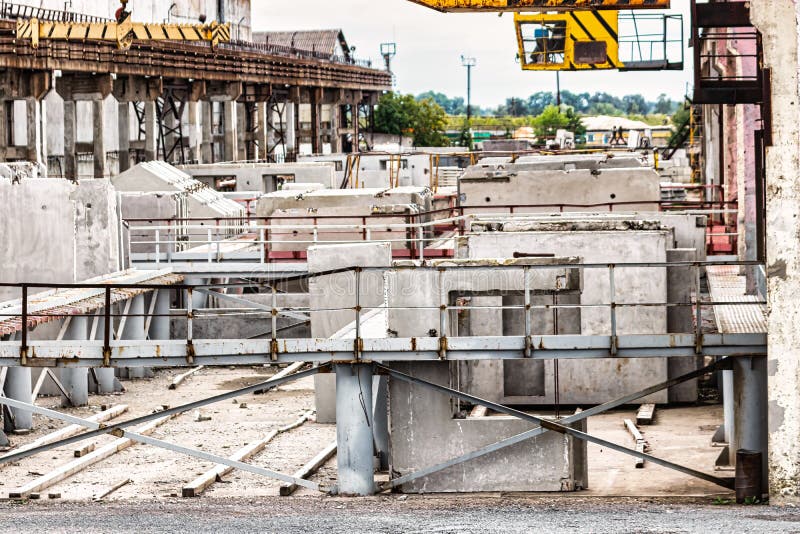 Plant for the Production of Reinforced Concrete Slabs and Foundation ...