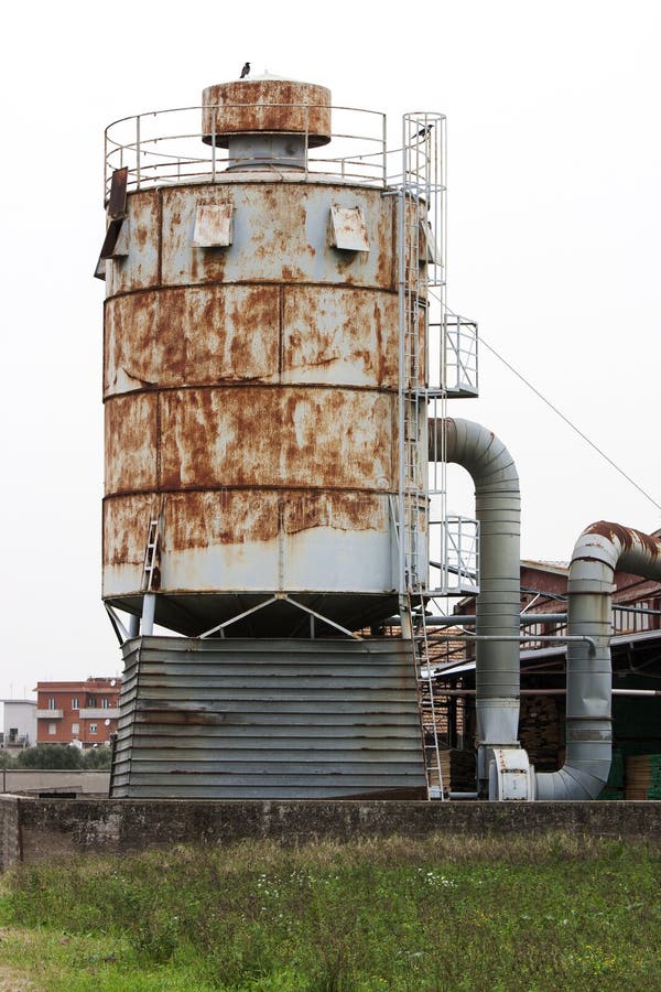 Planta De Madera Industrial Para El Proceso De La Madera Foto de ...