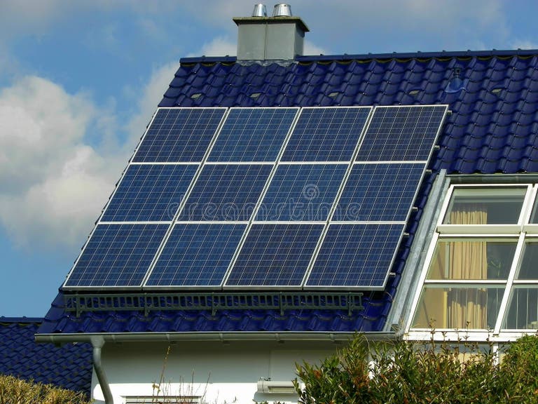 Planta solar foto de archivo. Imagen de cubo, ciencia - 24508184