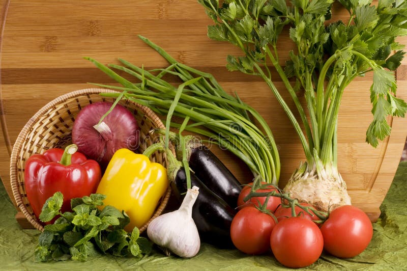 Plantaardig Voedsel Over Hout Stock Foto - Image of versheid ...