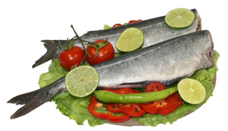 Plaque De Nourriture De Poissons Crus Photo stock - Image du tomate ...