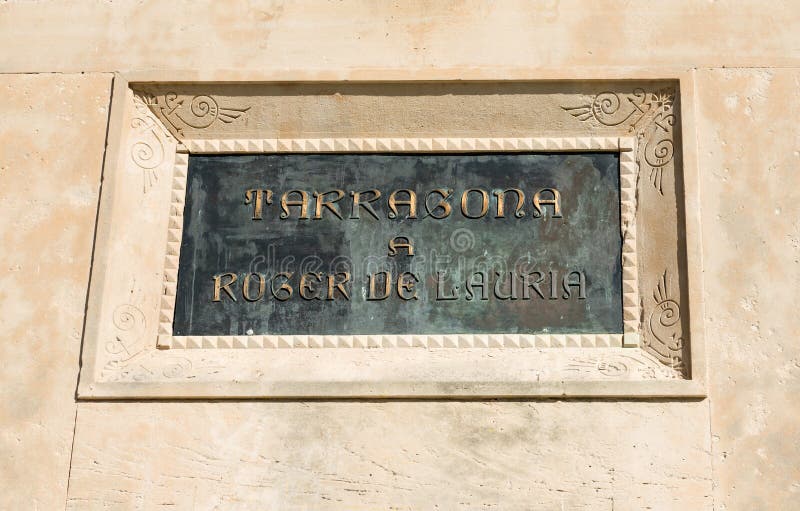 Plaque Op Het Standbeeld Van Roger De Lauria Stock Foto - Image of plak ...