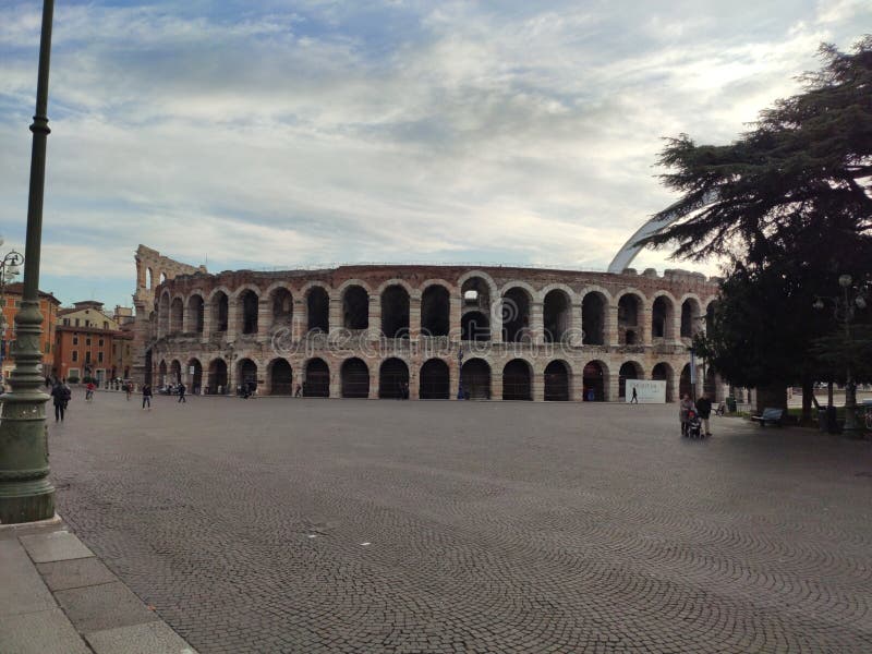 Plase old city Verona editorial photo. Image of verona - 178336176