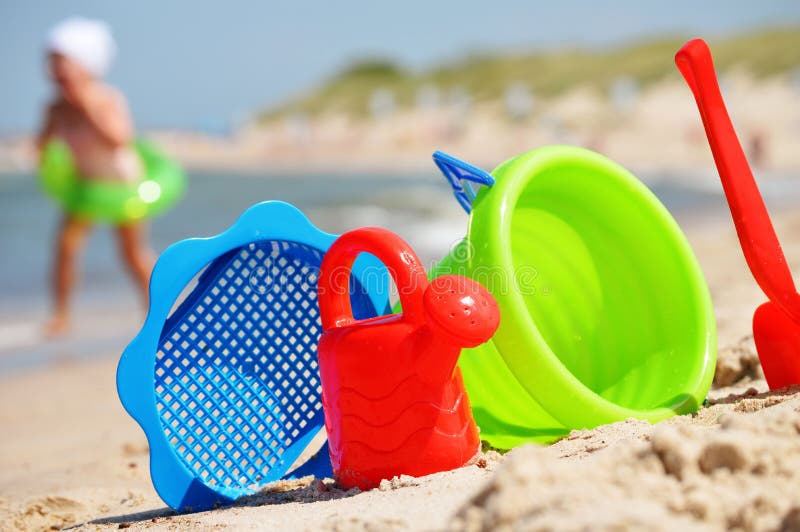 Plast- Barnleksaker För Att Spela I Sandlåda Eller På En Strand ...