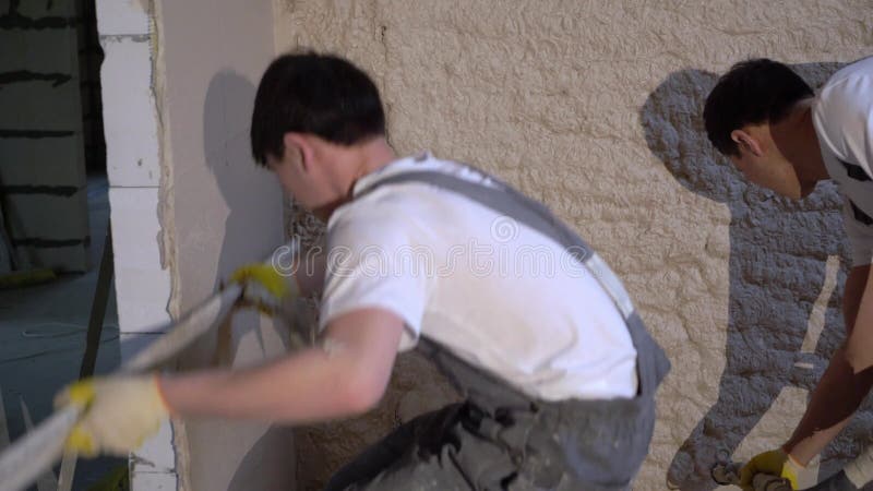 Plastering Mortar Machine. Automatic Plaster. Repairing or Renovating ...