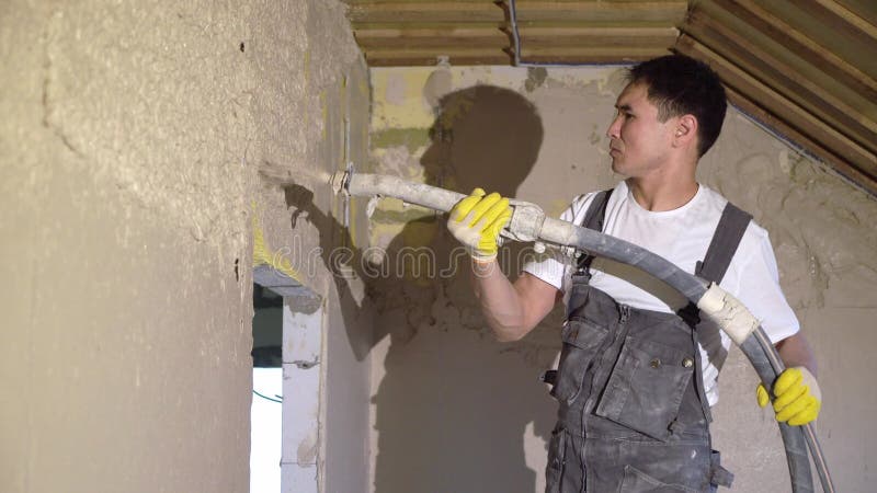 Plastering Mortar Machine. Automatic Plaster. Repairing or Renovating ...