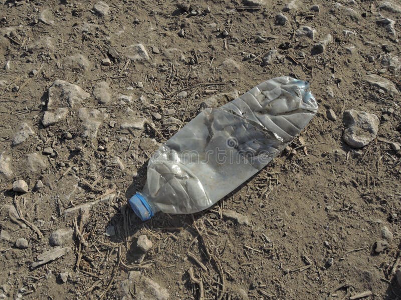 188 Plastic Natural Decomposition Method Stock Photos - Free & Royalty ...