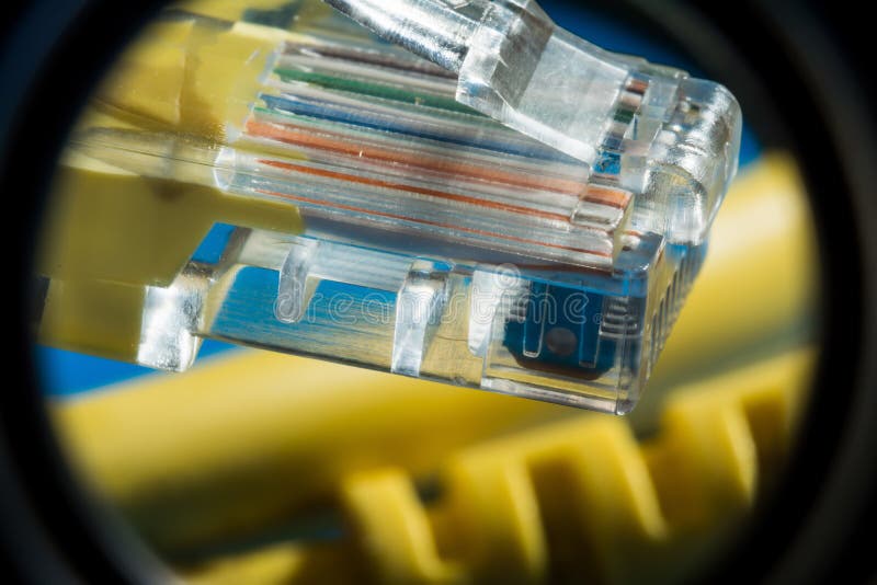 Plastic Connector and Yellow Cable Type Twisted Pair for Connection To ...