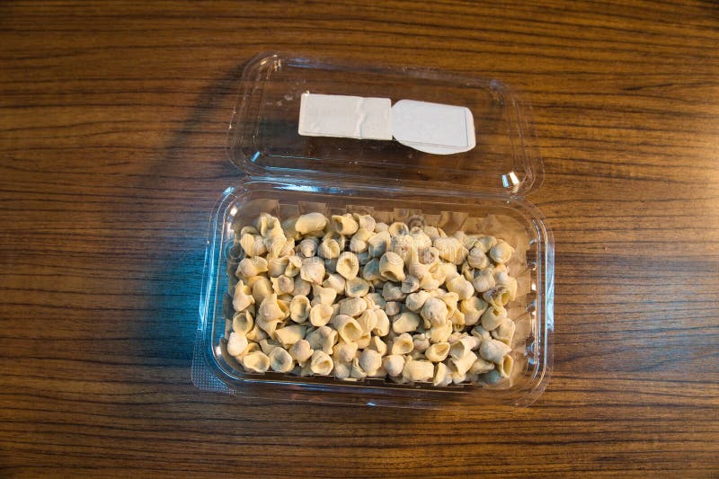 Plastic Container of Raw Corn Kernels Stock Image - Image of corn ...