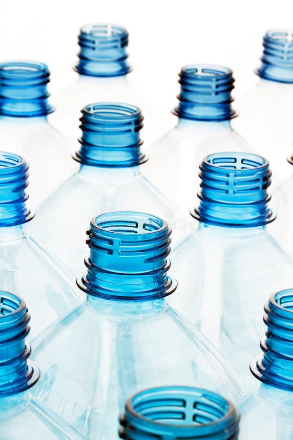 Plastic Fles. Lege Plastic Flessen Stock Afbeelding - Image of middelen ...