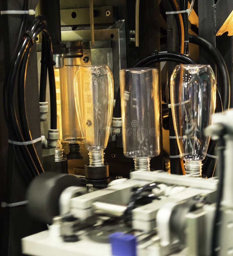 Plastic Flessen Hete Slag Productie Stock Foto - Image of drank, vorm ...