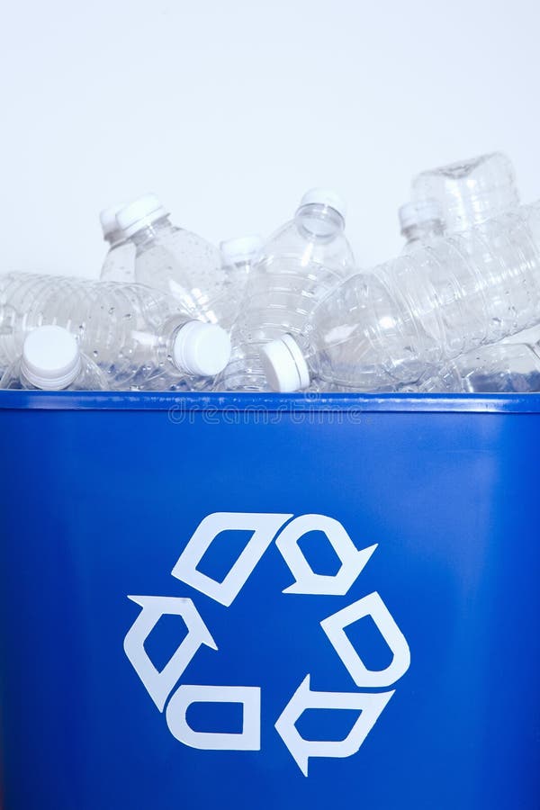 Plastic Flessen Voor Recycling Stock Afbeelding - Image of recycleer ...