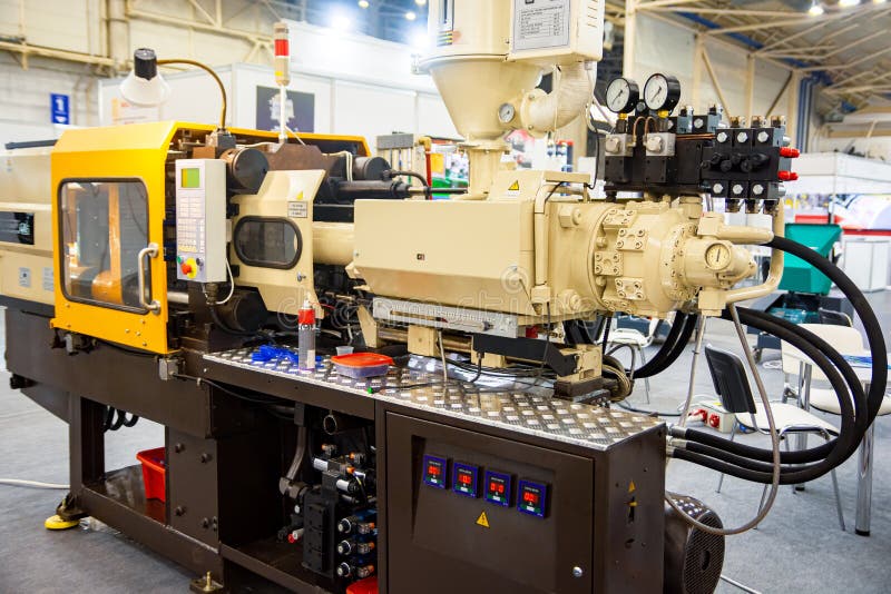 Plastic Hopper Dryer for Industrial Plastic Injection Machine Stock ...