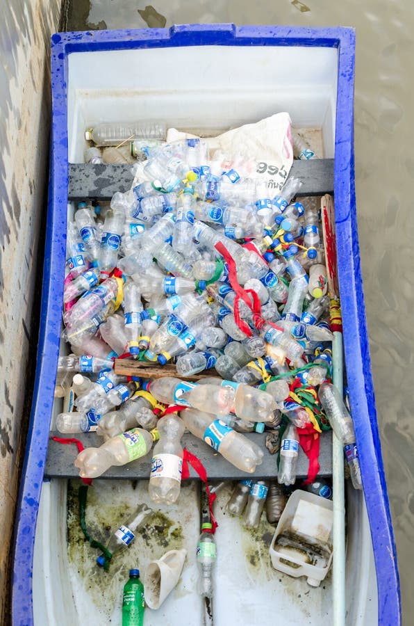 Plastic Pollution a Global Problem Editorial Image - Image of packaging ...