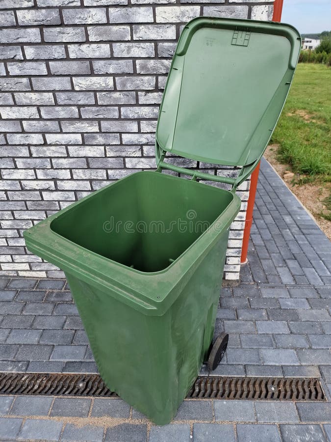 Plastic Recycling Container for Waist Collection and Recycling Stock ...