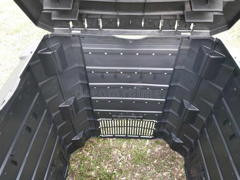 Plastic Tank for the Production and Storage of Compost in the Garden ...