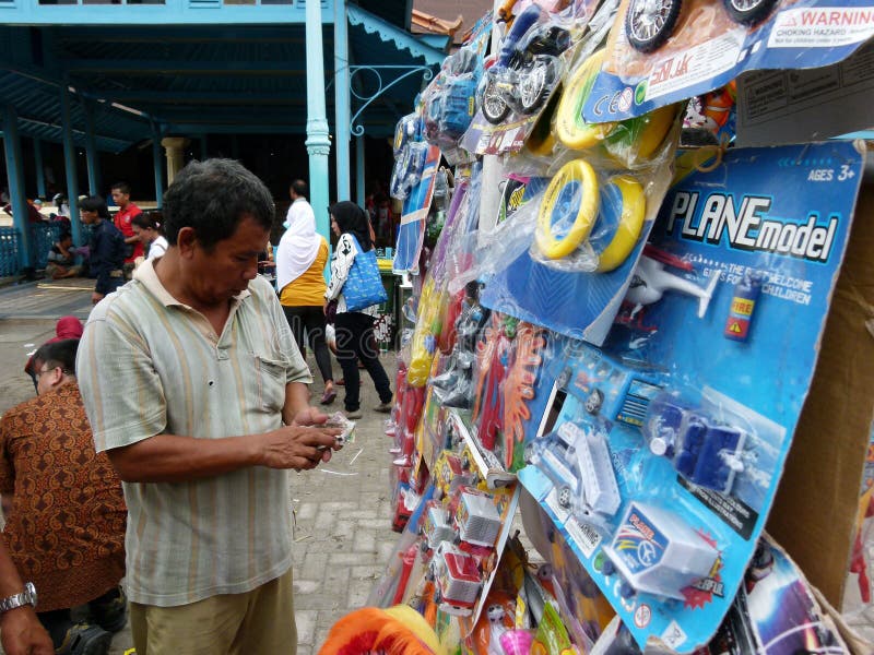 Plastic toys editorial photo. Image of vendor, roadside - 64277326